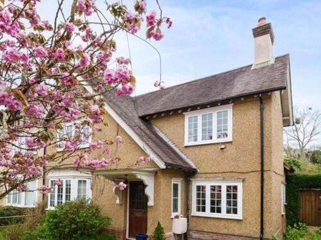 3 Bedroom Semi detached House For Sale In Shawford