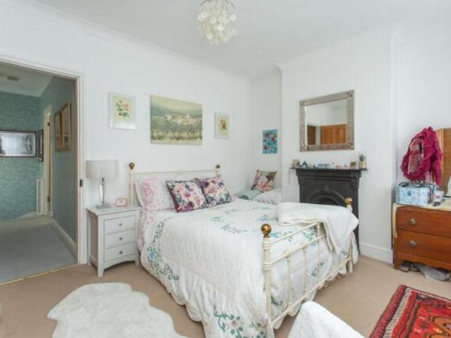 3 bedroom semi detached house for sale in Shakespeare Road, Dover, CT17