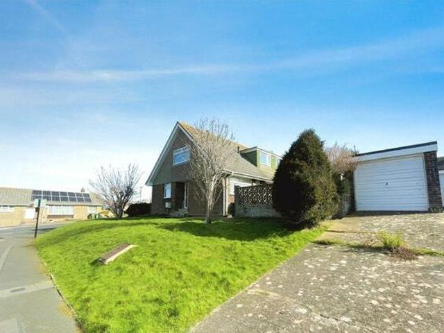 3 Bedroom Semi detached House For Sale In Shanklin
