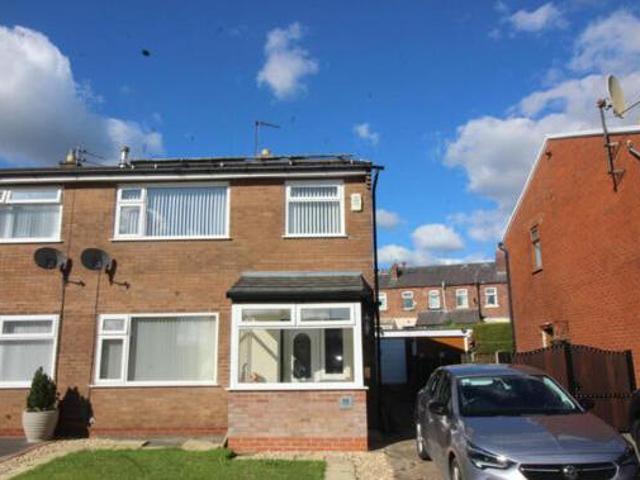 3 Bedroom Semi detached House For Sale In Shevington