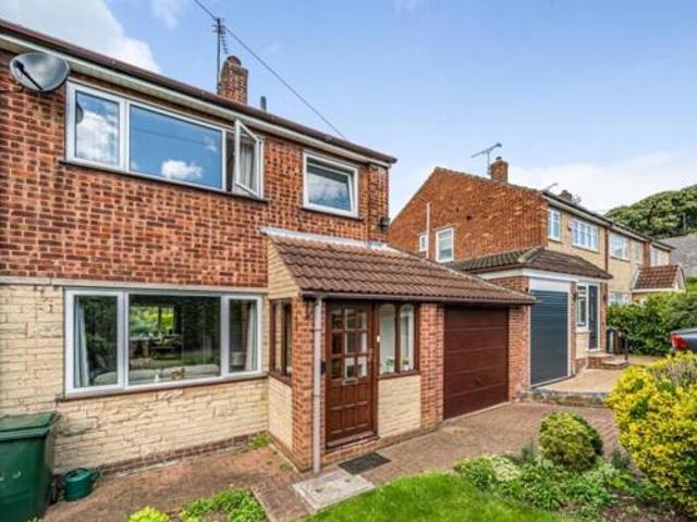 3 Bedroom Semi detached House For Sale In Sheffield, South Yorkshire