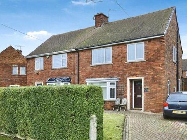 3 Bedroom Semi detached House For Sale In Sheffield, South Yorkshire