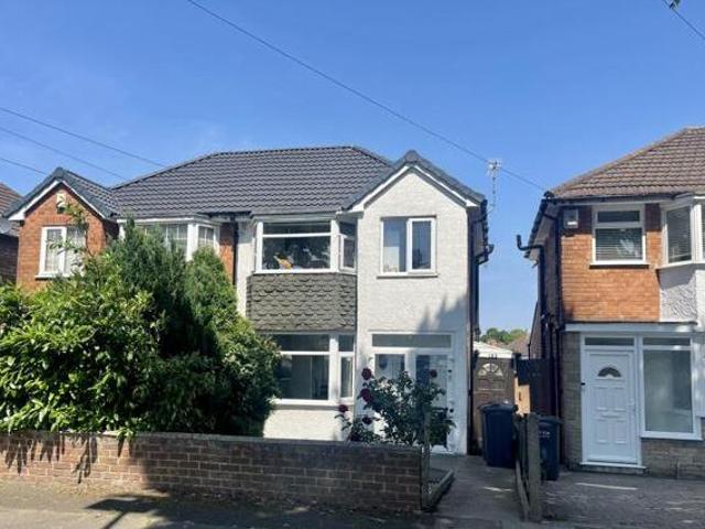 3 Bedroom Semi detached House For Sale In Sheldon, Birmingham
