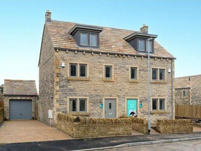 3 Bedroom Semi detached House For Sale In Shepley, Huddersfield