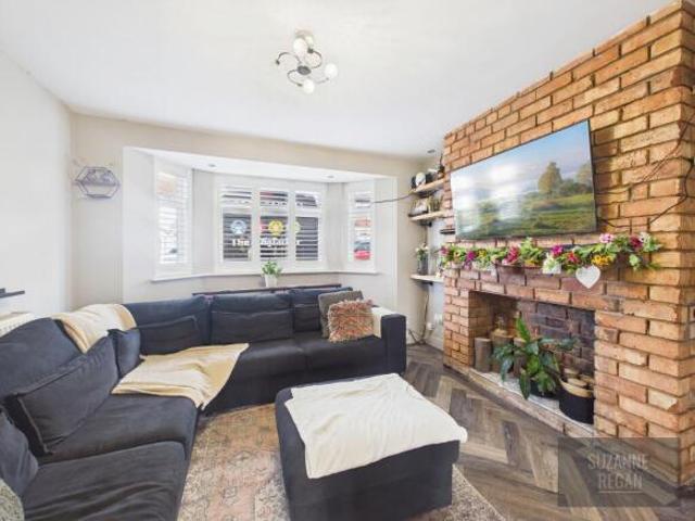 3 bedroom semi detached house for sale in Sherbourne Crescent, Coundon, Coventry, West Midlands, CV5