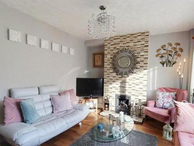 3 Bedroom Semi detached House For Sale In Sherwood