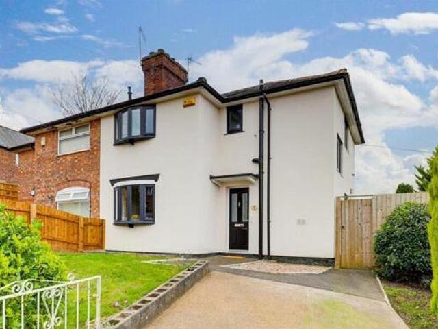 3 Bedroom Semi detached House For Sale In Sherwood, Nottinghamshire