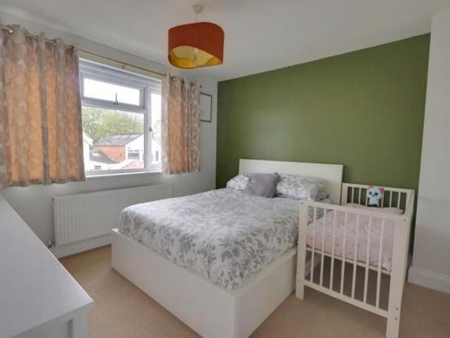 3 bedroom semi detached house for sale in Shirley, Southampton, SO15