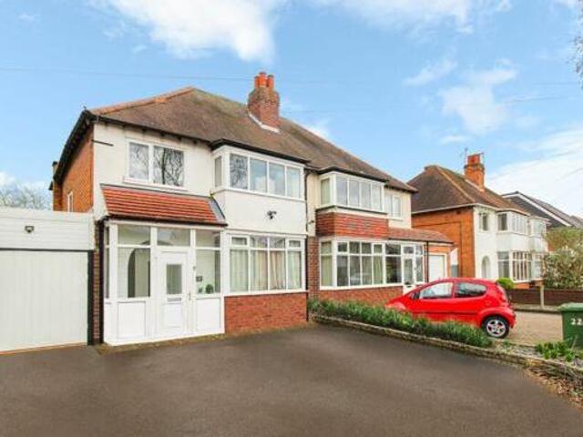 3 Bedroom Semi detached House For Sale In Shirley