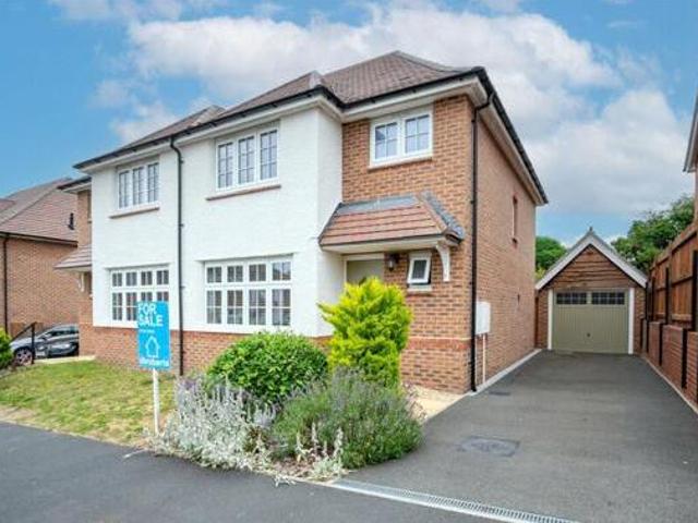 3 Bedroom Semi detached House For Sale In Shrewsbury, Shropshire