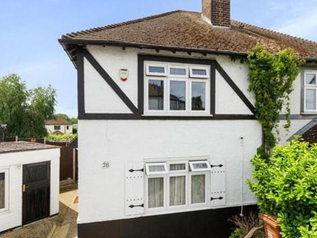 3 Bedroom Semi detached House For Sale In Sidcup