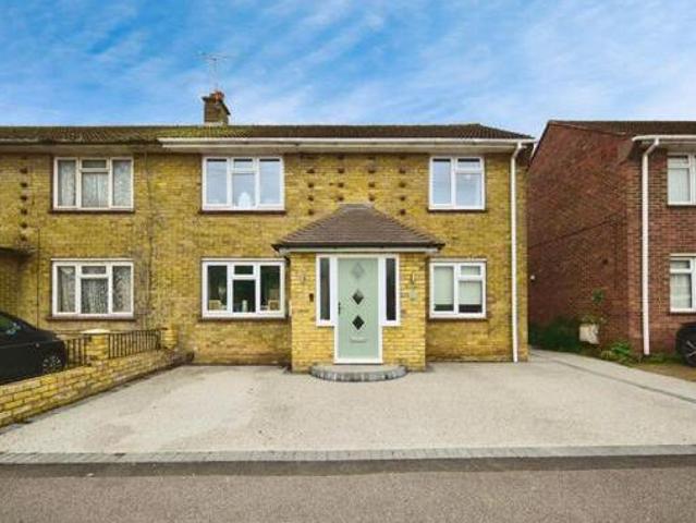 3 Bedroom Semi detached House For Sale In Sittingbourne, Kent