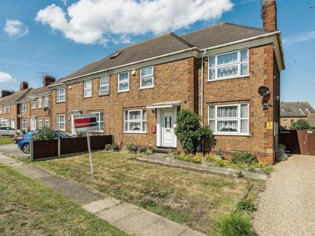 3 Bedroom Semi detached House For Sale In Sittingbourne, Kent
