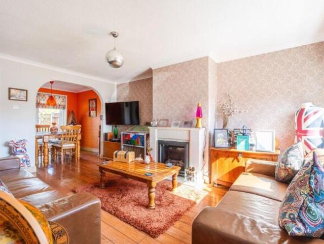 3 bedroom semi detached house for sale in South Hill Close, Thorpe St Andrew, NR7