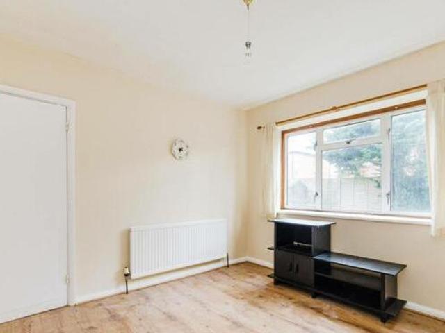 3 Bedroom Semi detached House For Sale In South Ruislip, Ruislip