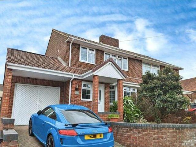 3 Bedroom Semi detached House For Sale In Southampton