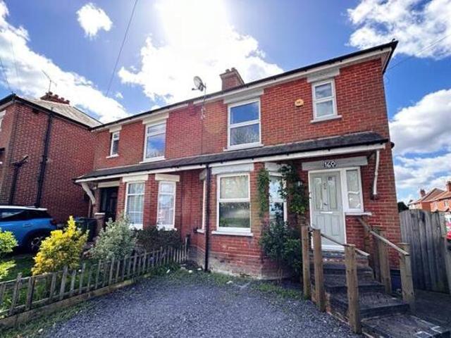 3 Bedroom Semi detached House For Sale In Southampton