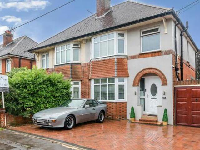 3 Bedroom Semi detached House For Sale In Southampton, Hampshire