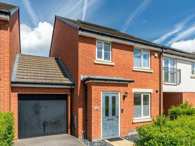 3 Bedroom Semi detached House For Sale In Southampton, Hampshire