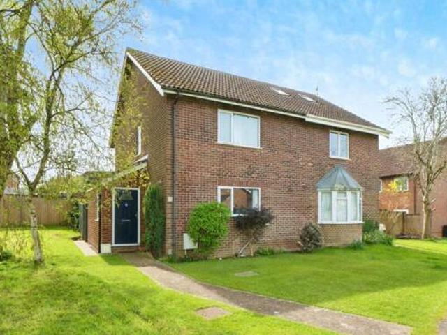 3 Bedroom Semi detached House For Sale In Southampton, Hampshire