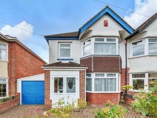 3 Bedroom Semi detached House For Sale In Southampton, Hampshire