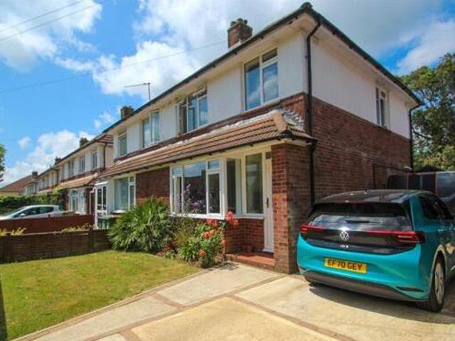 3 Bedroom Semi detached House For Sale In Southampton, Hampshire