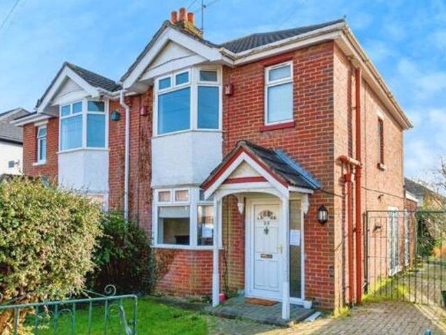 3 Bedroom Semi detached House For Sale In Southampton, Hampshire