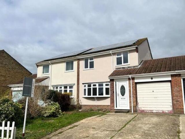 3 Bedroom Semi detached House For Sale In Southampton, Hampshire