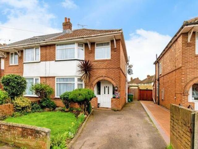 3 Bedroom Semi detached House For Sale In Southampton, Hampshire