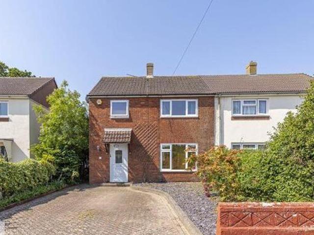 3 Bedroom Semi detached House For Sale In Southbourne