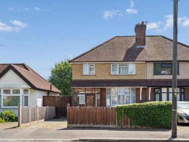 3 bedroom semi detached house for sale in Southfield Avenue, Watford, WD24