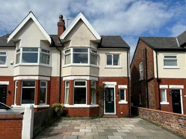 3 Bedroom Semi detached House For Sale In Southport