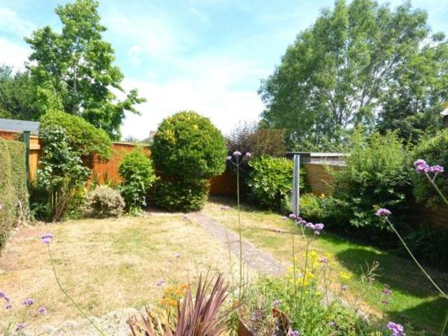 3 bedroom semi detached house for sale in Southport Avenue, Exeter, Devon, EX4