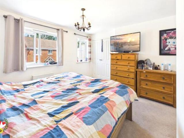 3 bedroom semi detached house for sale in Southrop Road Kingsway, Quedgeley, Gloucester, GL2