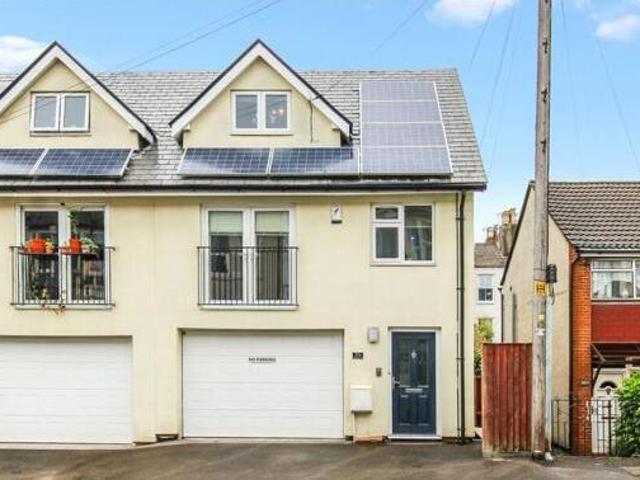 3 Bedroom Semi detached House For Sale In Southville, Bristol