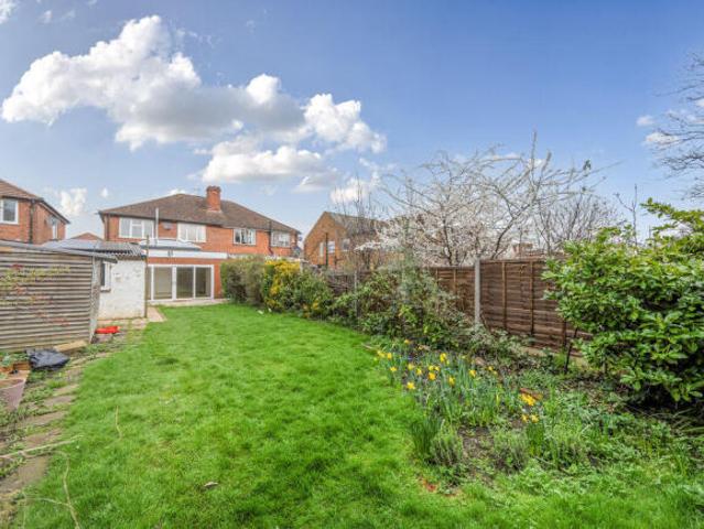 3 bedroom semi detached house for sale in Southwood Road, New Eltham, SE9