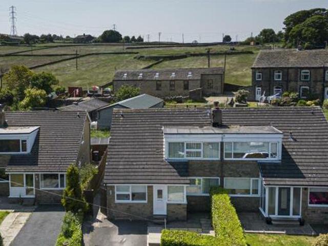 3 Bedroom Semi detached House For Sale In Sowood