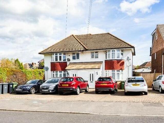 3 Bedroom Semi detached House For Sale In Slough