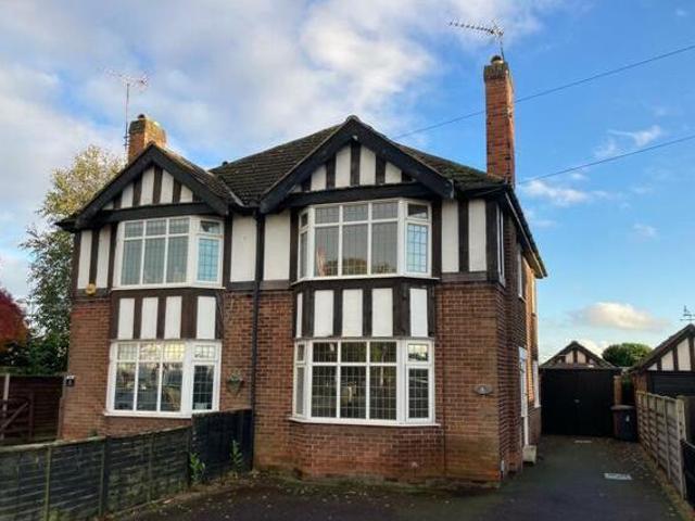 3 Bedroom Semi detached House For Sale In Sleaford