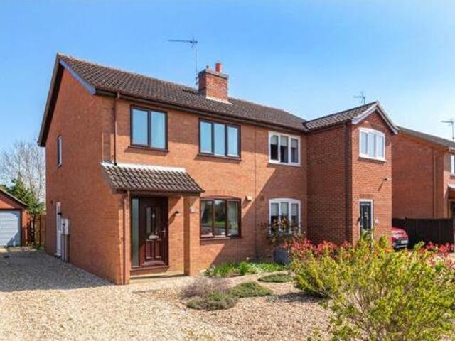 3 Bedroom Semi detached House For Sale In Sleaford, Lincolnshire