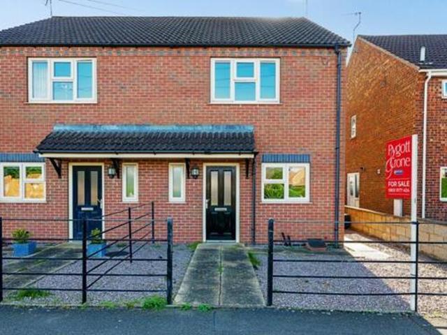3 Bedroom Semi detached House For Sale In Sleaford, Lincolnshire