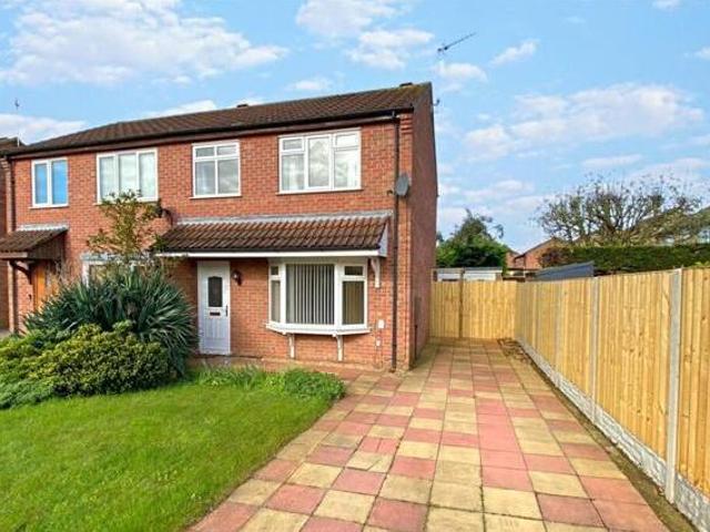 3 Bedroom Semi detached House For Sale In Sleaford, Lincolnshire