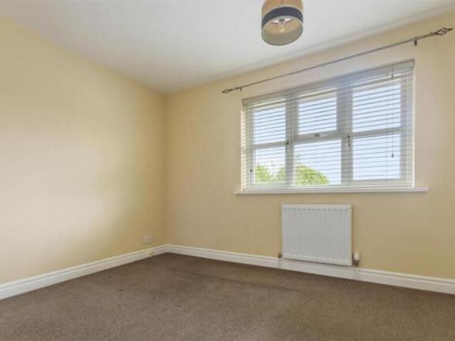 3 bedroom semi detached house for sale in Slingsby Close, Apperley Bridge, Bradford, BD10