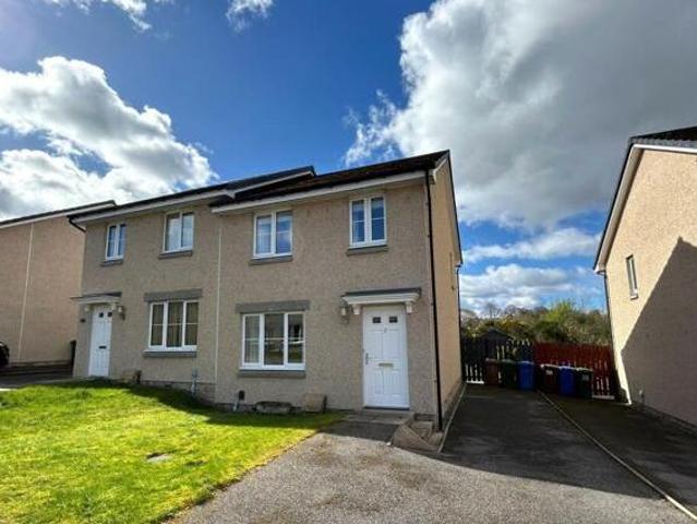 3 Bedroom Semi detached House For Sale In Smithton