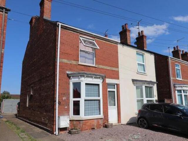 3 Bedroom Semi detached House For Sale In Spalding