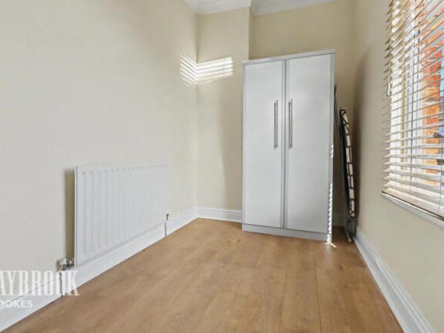3 bedroom semi detached house for sale in Spring House Road, Sheffield, S10
