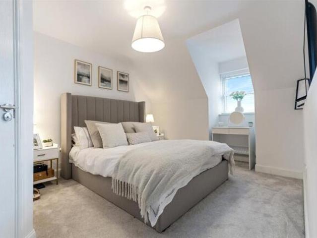 3 bedroom semi detached house for sale in Spring Wood Crescent, Bramhope, Leeds, LS16