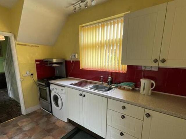 3 Bedroom Semi detached House For Sale In Swallownest, Sheffield
