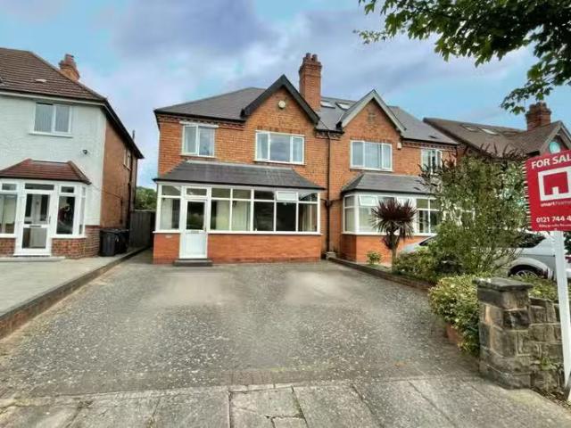 3 bedroom semi detached house for sale in Swanshurst Lane, Mos.