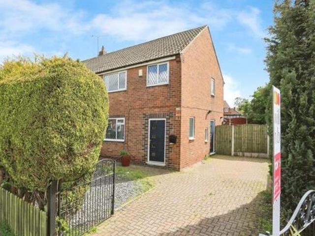 3 Bedroom Semi detached House For Sale In Swillington